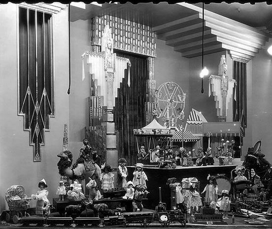 Chicago’s Ultimate Window Dressing: Christmas at Marshall Field’s ...